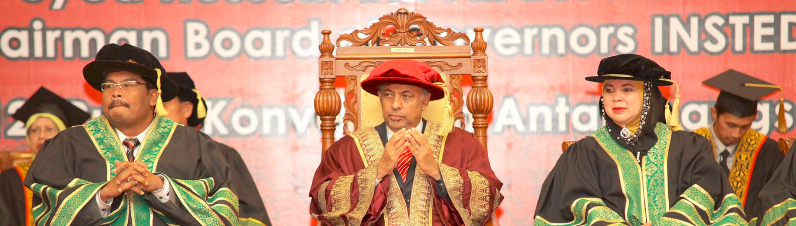 INSTEDT Team - Institut Sains Dan Teknologi Darul Takzim